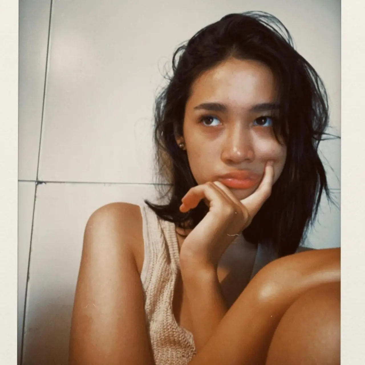 8 Potret Cantik Nura Datau, Anak Artis Senior yang Sempat Masuk ...