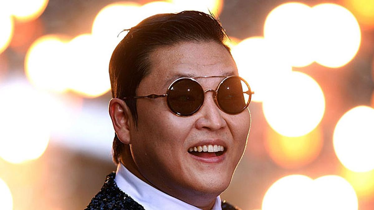 PSY Gandeng Seleb Ternama di Videoklip Terbaru - ShowBiz Liputan6.com