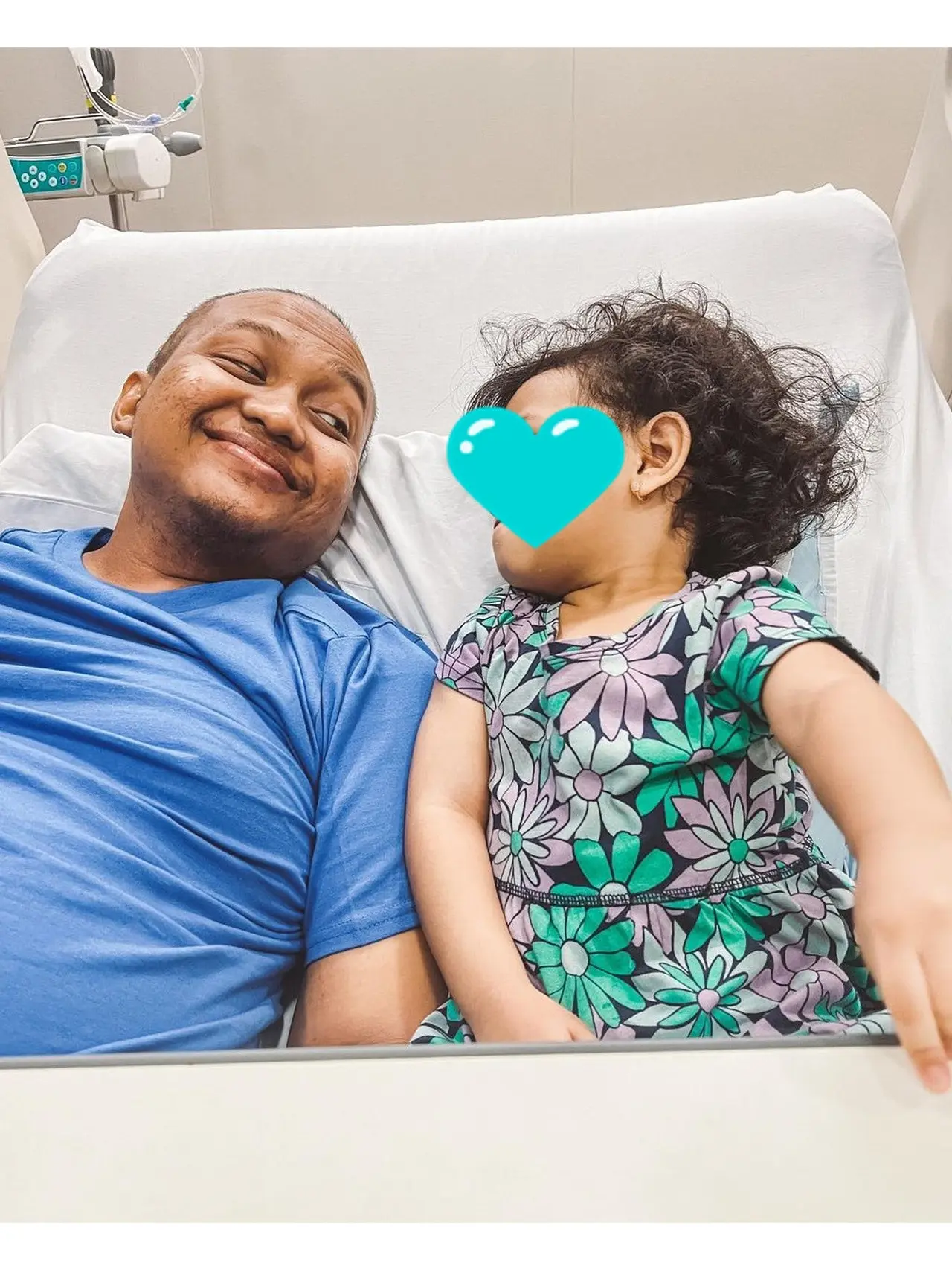 6 Potret Kenangan Istri Babe Cabita Temani Suami Sakit, Tegar Lebaran ...
