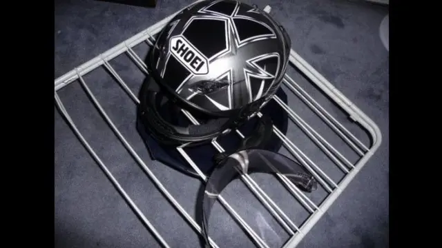 7 Cara Mencuci Helm Sendiri di Rumah, Mudah Dipraktikkan - Hot Liputan6.com