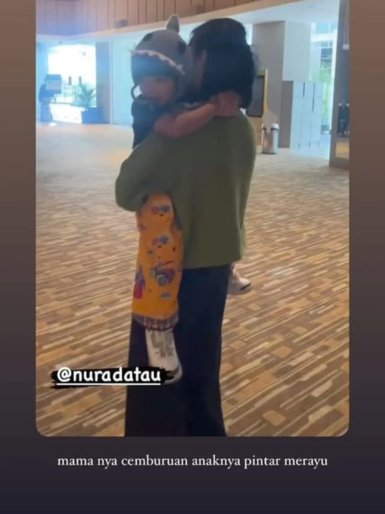 Main Film Dua Hati Biru, 7 Potret Nurra Datau di Konferensi Pers Ini ...