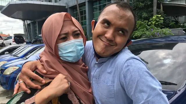 Diisukan Cerai, Ini 6 Potret Kenangan Caisar YKS dan Almaratu Intan ...