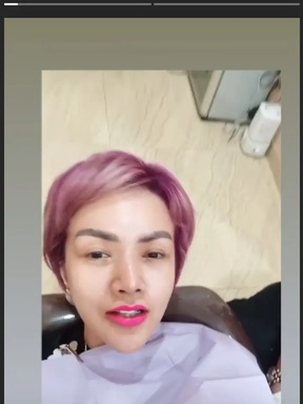 7 Potret Gaya Rambut Baru Barbie Kumalasari yang Nyentrik Berwarna Ungu ...