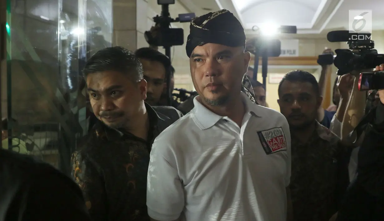 FOTO: Merasa Dipersekusi, Ahmad Dhani Lapor ke Bareskrim Mabes Polri ...