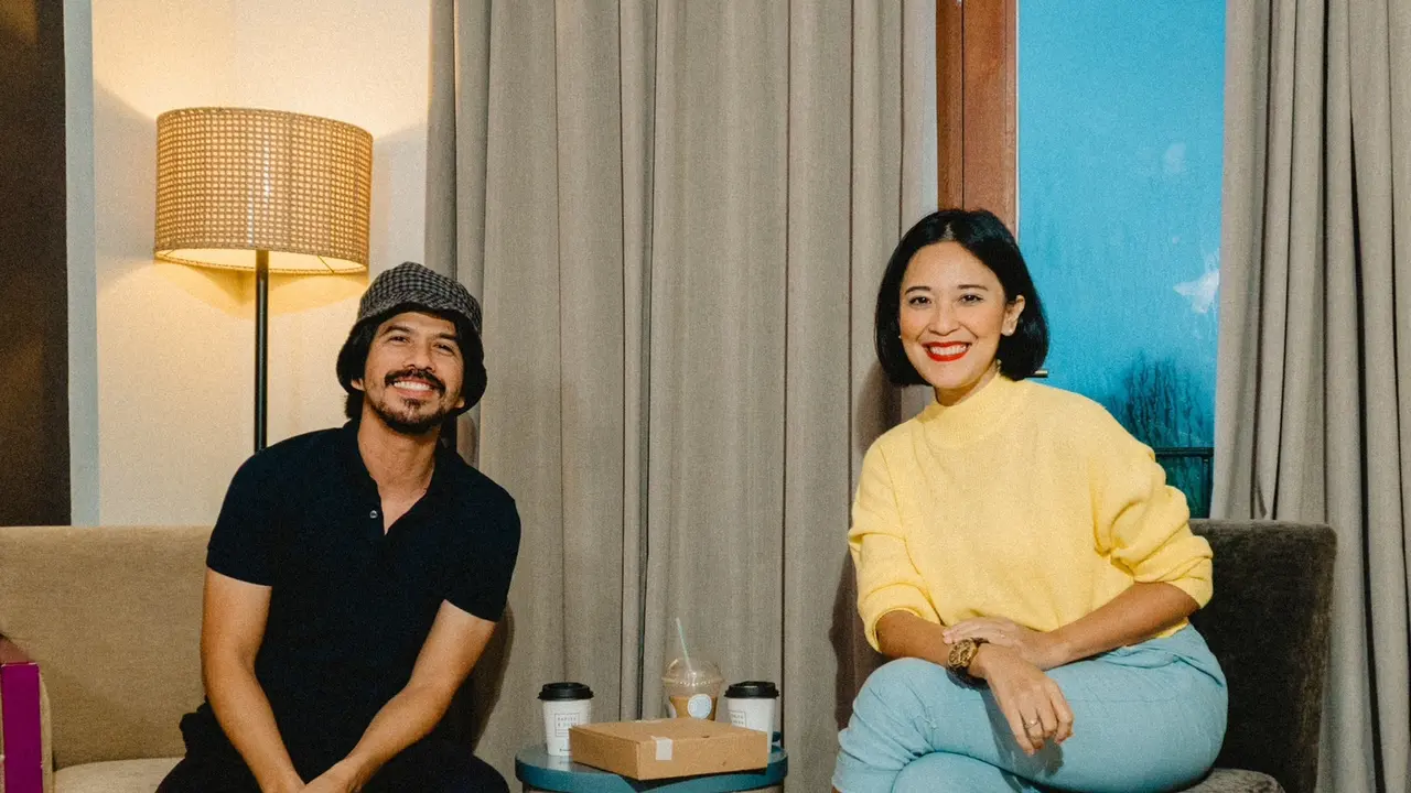 'Sophie Navitalks' dari Sophie Navita, Talkshow Produktif yang Lahir karena Pandemi - Hot ...