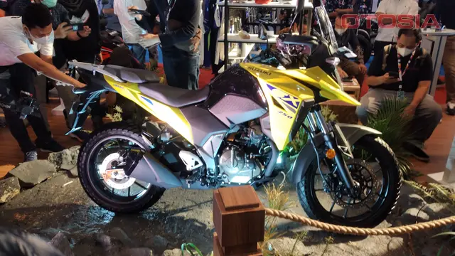 Suzuki V Strom Sx 250 Resmi Mengaspal Di Imos 2022 Kabarnya Dijual Rp