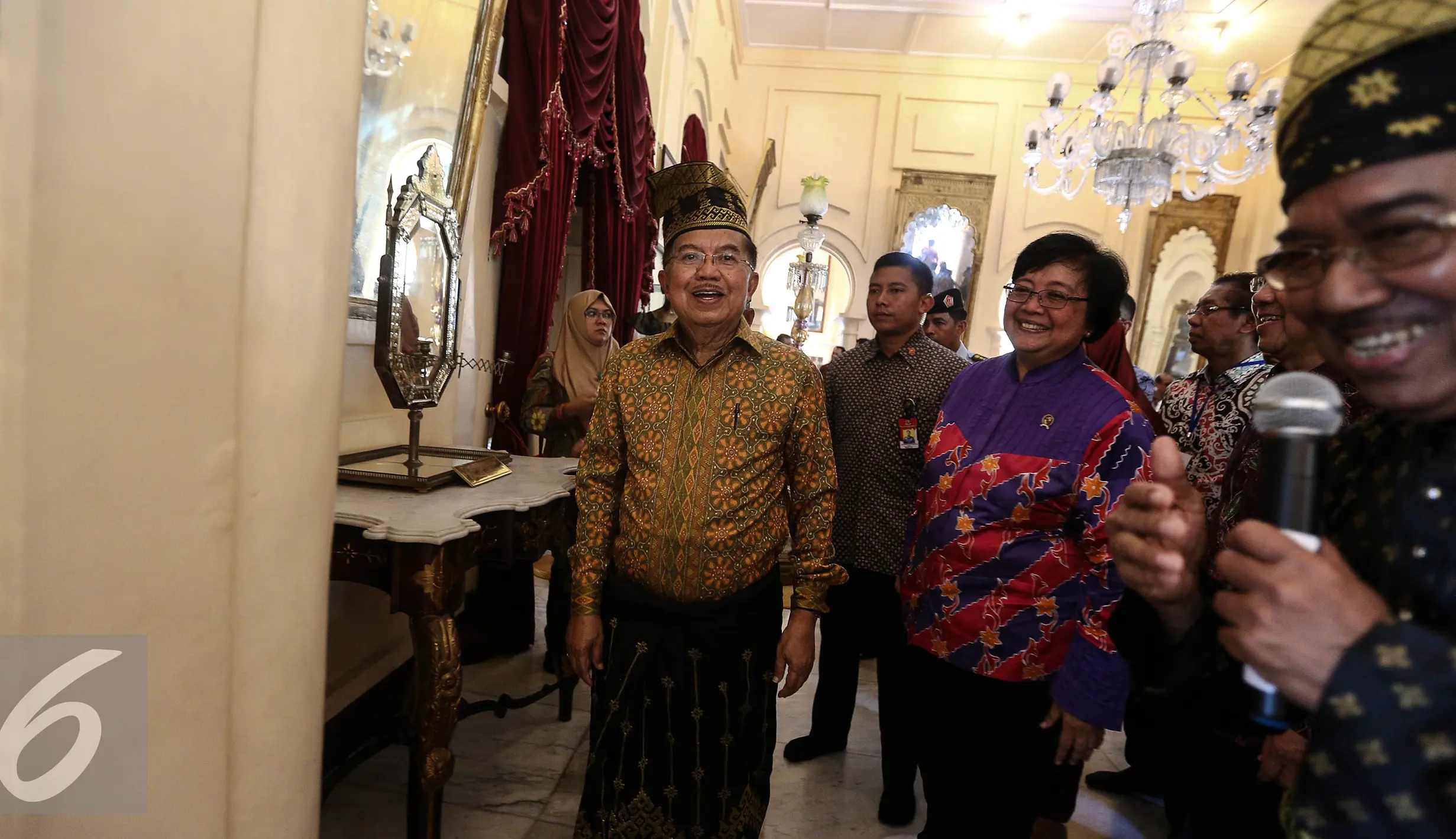 Wapres Jusuf Kalla Kunjungi Istana Siak Sri Indrapura