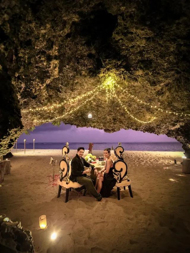 8 Potret Ryan Delon dan Sharena Liburan Berdua di Bali, Jalani Ritual ...