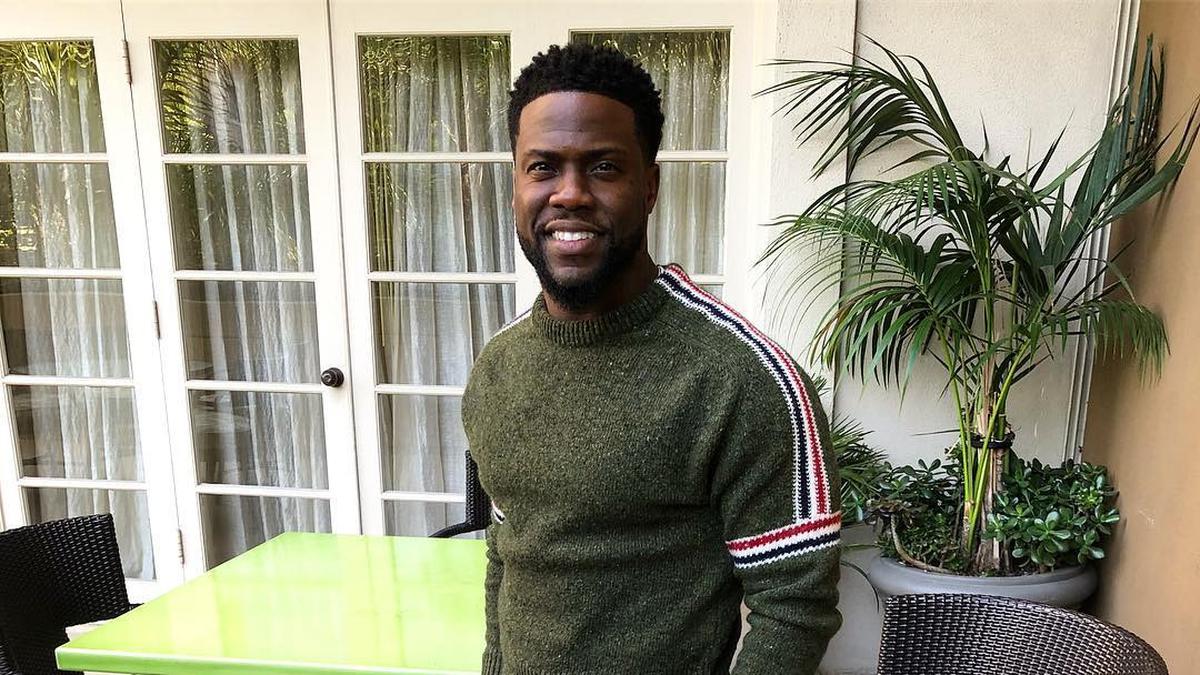 Istri Ungkap Kondisi Terakhir Kevin Hart Usai Kecelakaan - ShowBiz ...