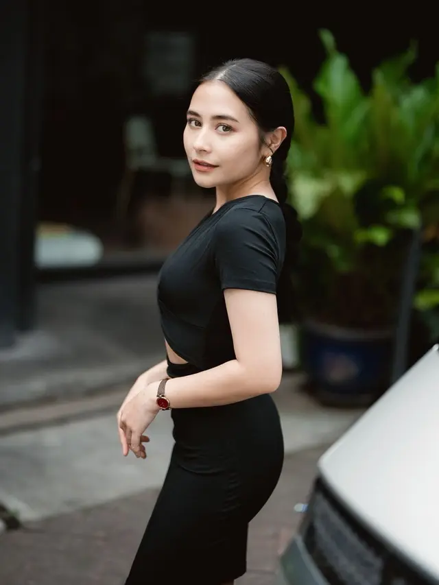 11 Tahun Berlalu, Ini 7 Potret Terbaru Pemain Monyet Cantik 2