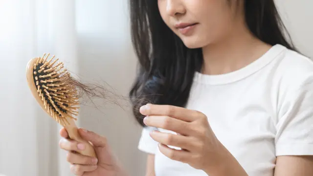 Penyebab Rambut Patah yang Sering Tidak Disadari, Bagaimana Cara ...