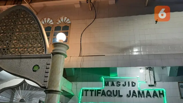 Korban Robohnya Kubah Masjid di Makassar kini Berjumlah 14 Orang - Regional Liputan6.com