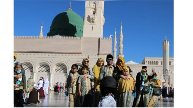 Mengenal Sosok Lora Fadil Anggota DPR Periode 2019 - 2024 - News ...