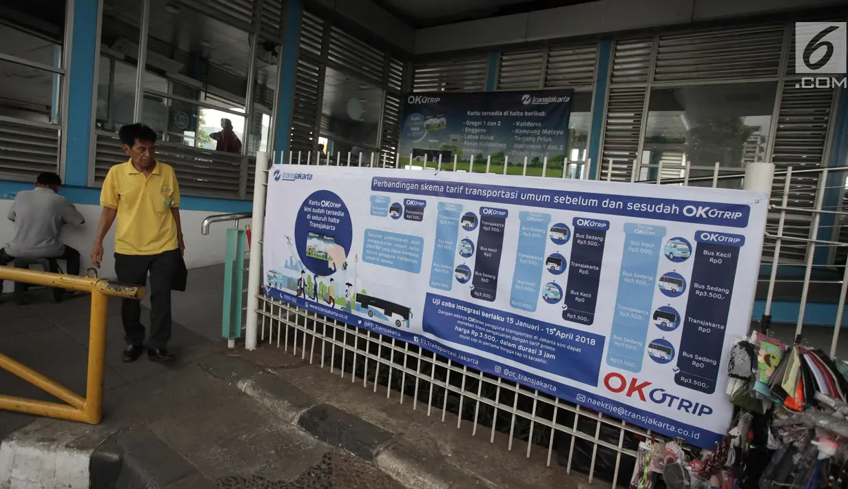 FOTO: Menjajal Angkutan Umum OK Otrip Jurusan Kampung Melayu-Duren ...