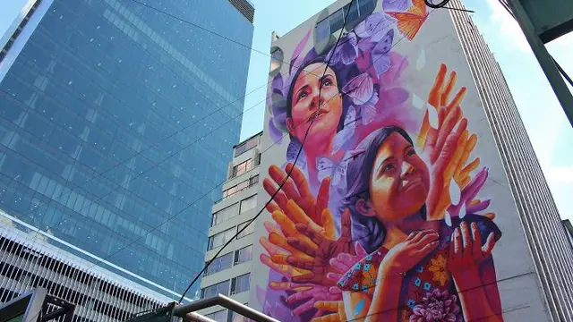 6 Karya Mural Dinding di Tengah Kota Ini Unik, Manjakan Mata saat Ramai ...