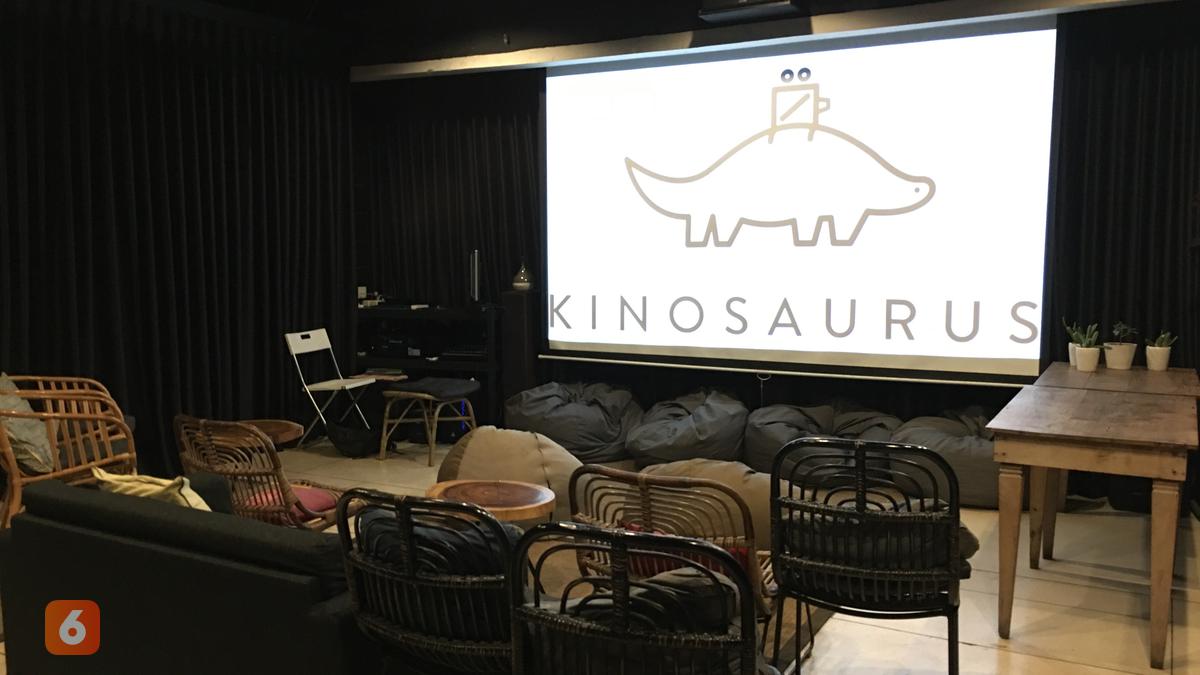 Cerita Akhir Pekan: Sensasi Menonton di Bioskop Mini - Lifestyle ...