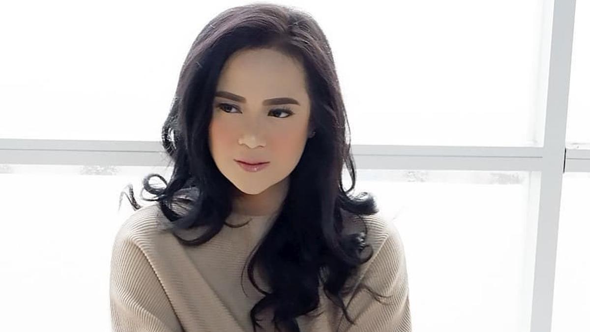 Shezy Idris dan Sederet Artis Bicara Mommy Makeover - Entertainment ...