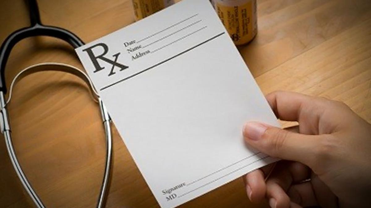 Selain Obat, Ada Satu Lagi yang Harus Diresepkan Dokter - Health ...