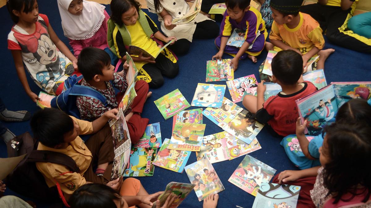 Taman Baca Inovator: Membangun Kebiasaan Membaca Anak - FimelaHood ...