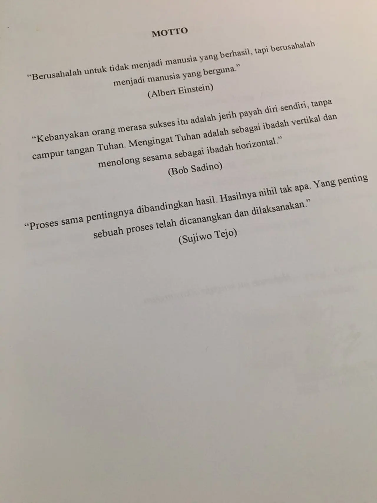 Akhirnya Lulus Kuliah, Ini 6 Motto Hidup dalam Skripsi yang Bikin Semangat