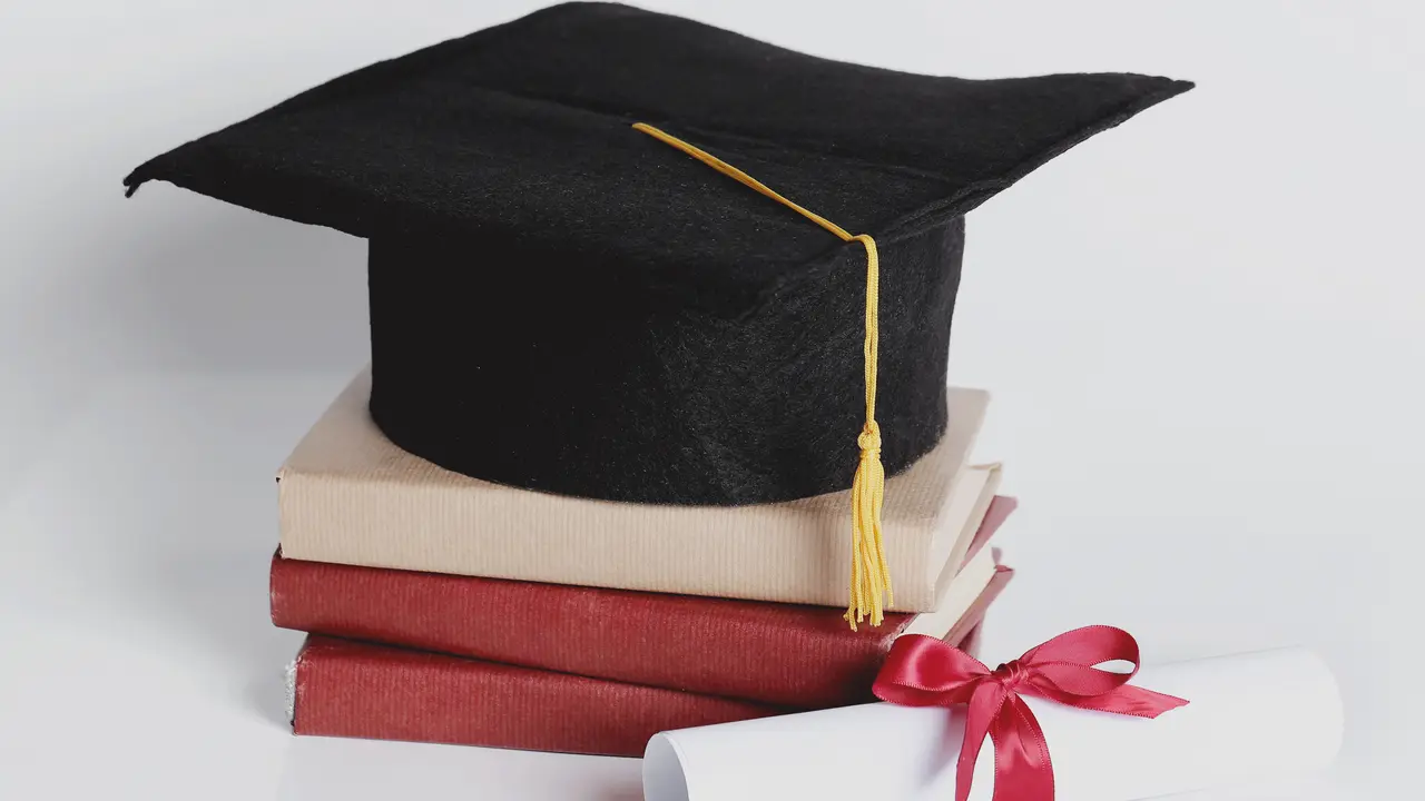 180 Kata-Kata Graduation Menyentuh Hati, Sampaikan Harapan tentang ...