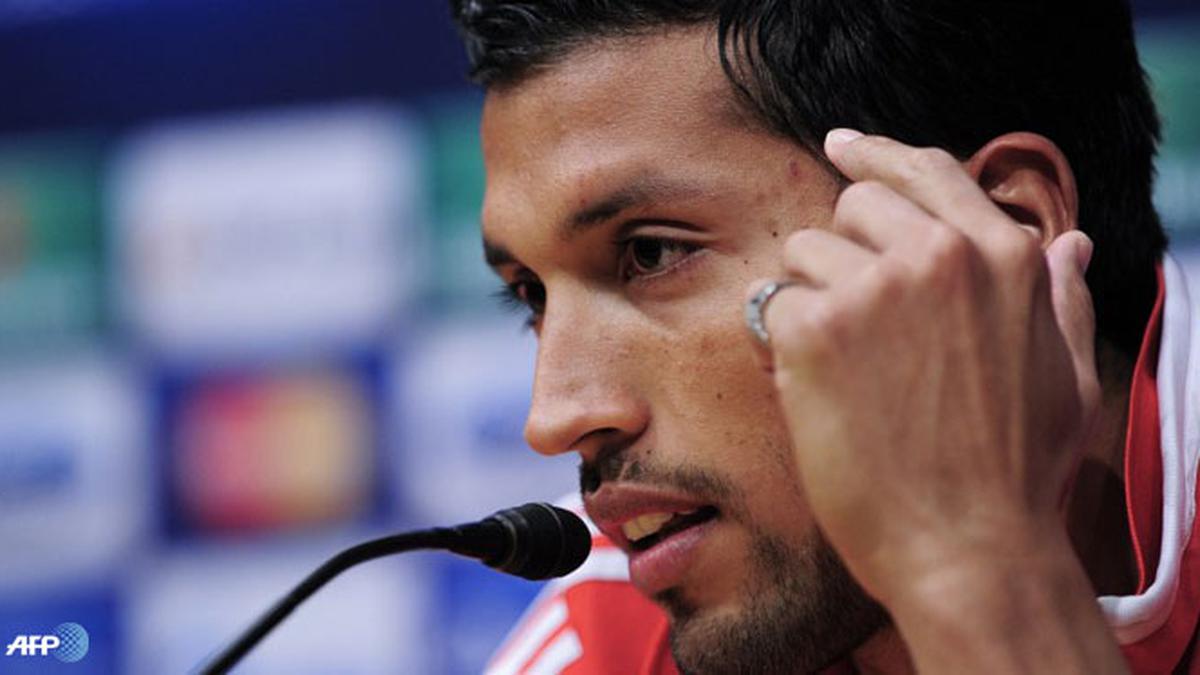 Garay Belum Pikirkan MU dan Barca - Bola Liputan6.com