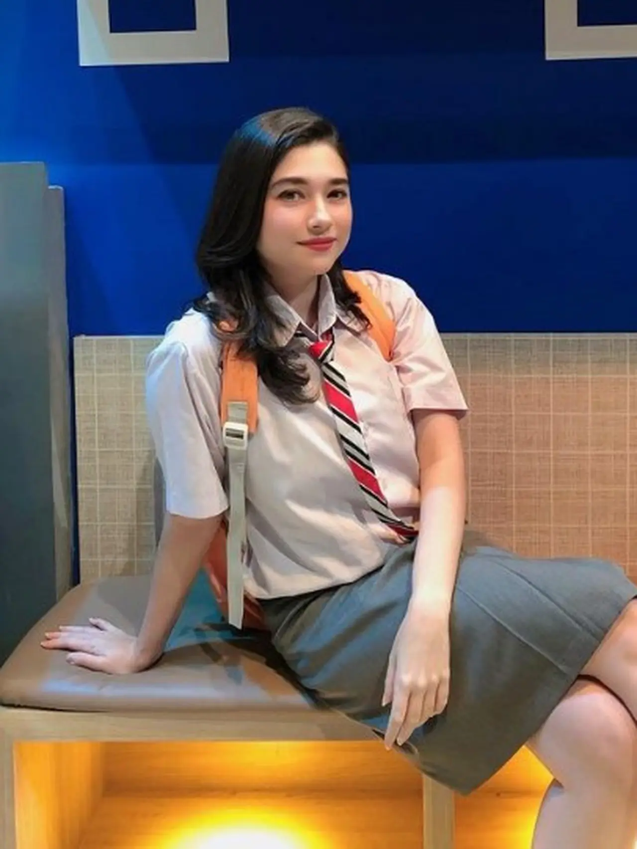 11 Gaya Menarik Amanda Rigby, Si Cantik Jawa-Inggris yang Wajahnya ...