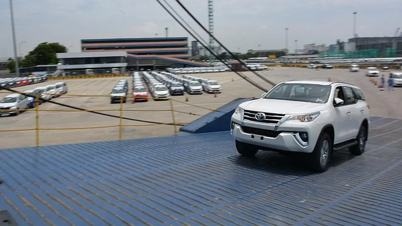 Toyota Produksi Mobil Listrik di Indonesia Mulai 2022, Kijang Hybrid Jadi yang Pertama ...