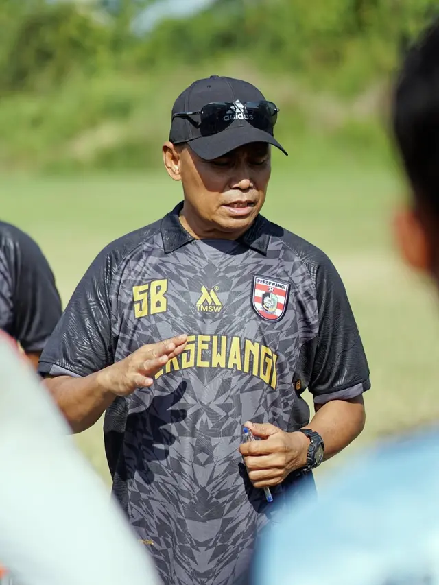 Kronologi Kecelakaan Mobil Tim Persewangi Banyuwangi yang Menyebabkan ...