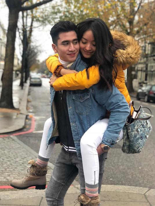 Potret Romantis Natasha Wilona dan Verrel Bramasta saat Liburan - Photo ...