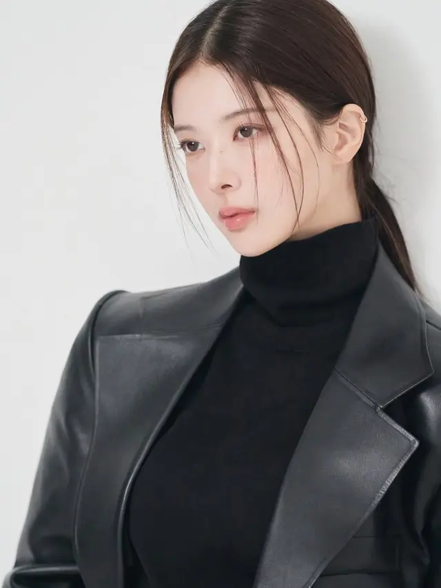 Sukses Curi Perhatian Lewat Drama Korea THE WITCH, Simak Profil Roh Jeong Eui - Hot Liputan6.com