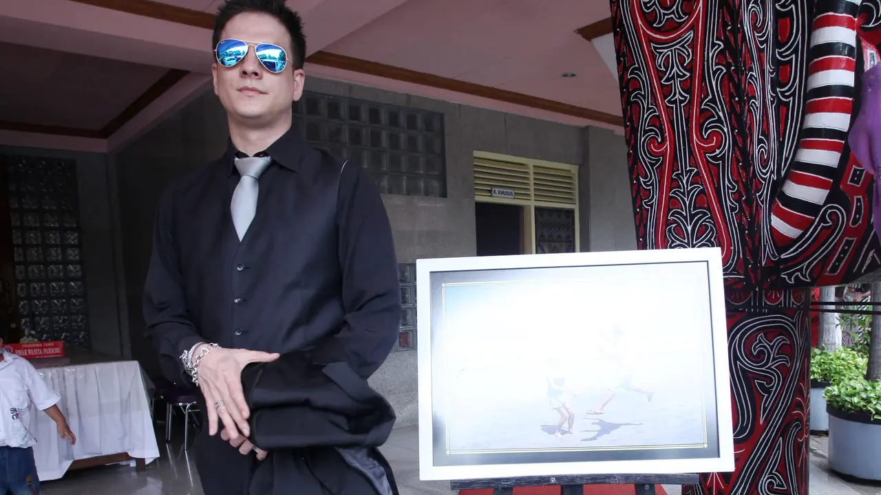 Bertrand Antolin Kagum dengan Sosok Olga Syahputra - ShowBiz Liputan6.com