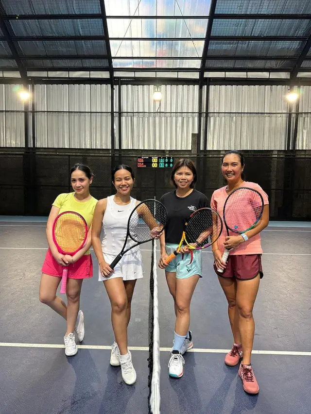 7 Potret Yura Yunita Latihan Tenis, Bakal Ikut Sport Party - Hot Liputan6.com