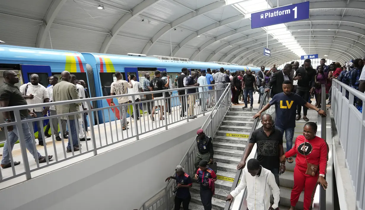 Layanan Kereta Metro Dimulai di Lagos Nigeria - Foto Liputan6.com