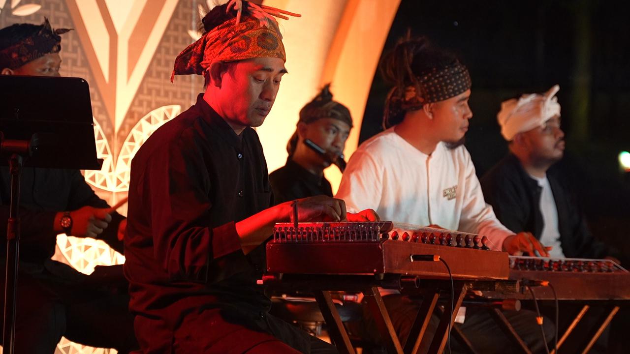 Napak Jagat Nusantara Tampil Memukau dengan Musik Tradisional hingga ...