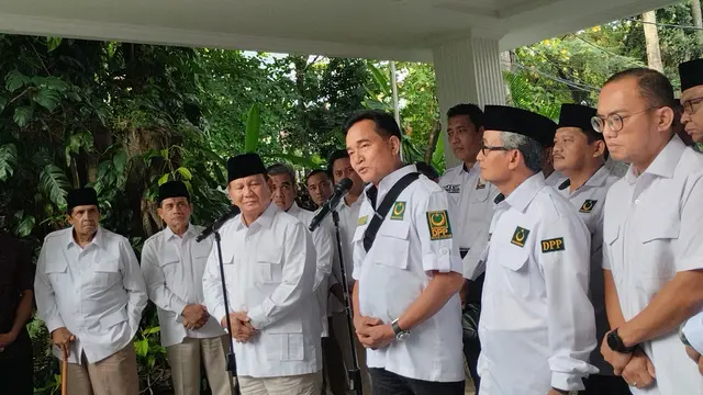 Prabowo Ungkap Persahabatan 40 Tahun saat Dikunjungi Yusril: Kita ...