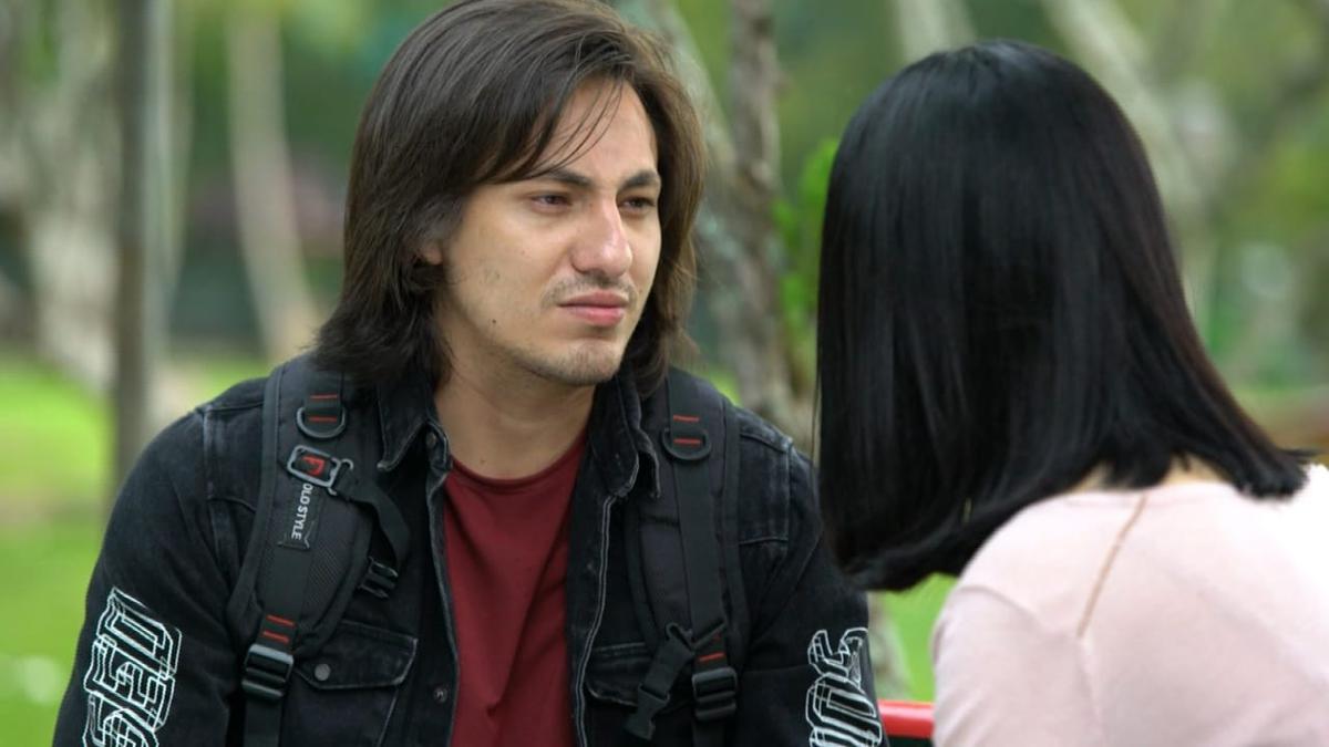 Live Streaming SCTV Sinetron Dia Bukan Manusia Dibintangi Dylan Carr ...