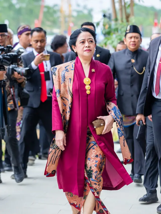 Kenakan Kebaya Kartini Merah di HUT ke-79 RI, Puan Maharani Simbolkan Emansipasi Wanita - News ...