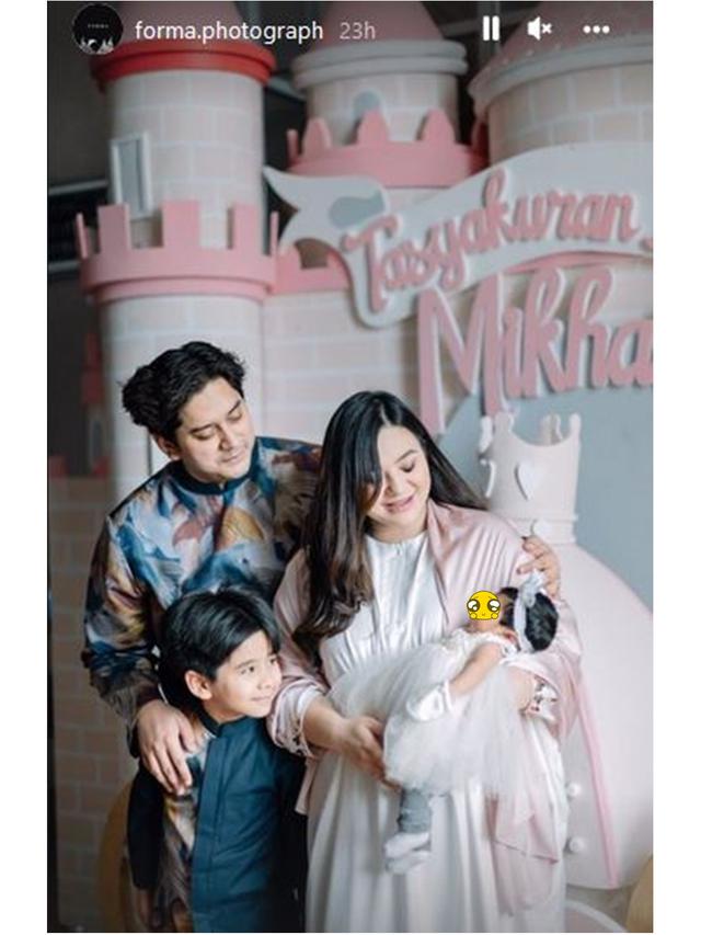 6 Momen Akikah Anak Kedua Eriska Rein, Bertema Istana Princess - Hot ...