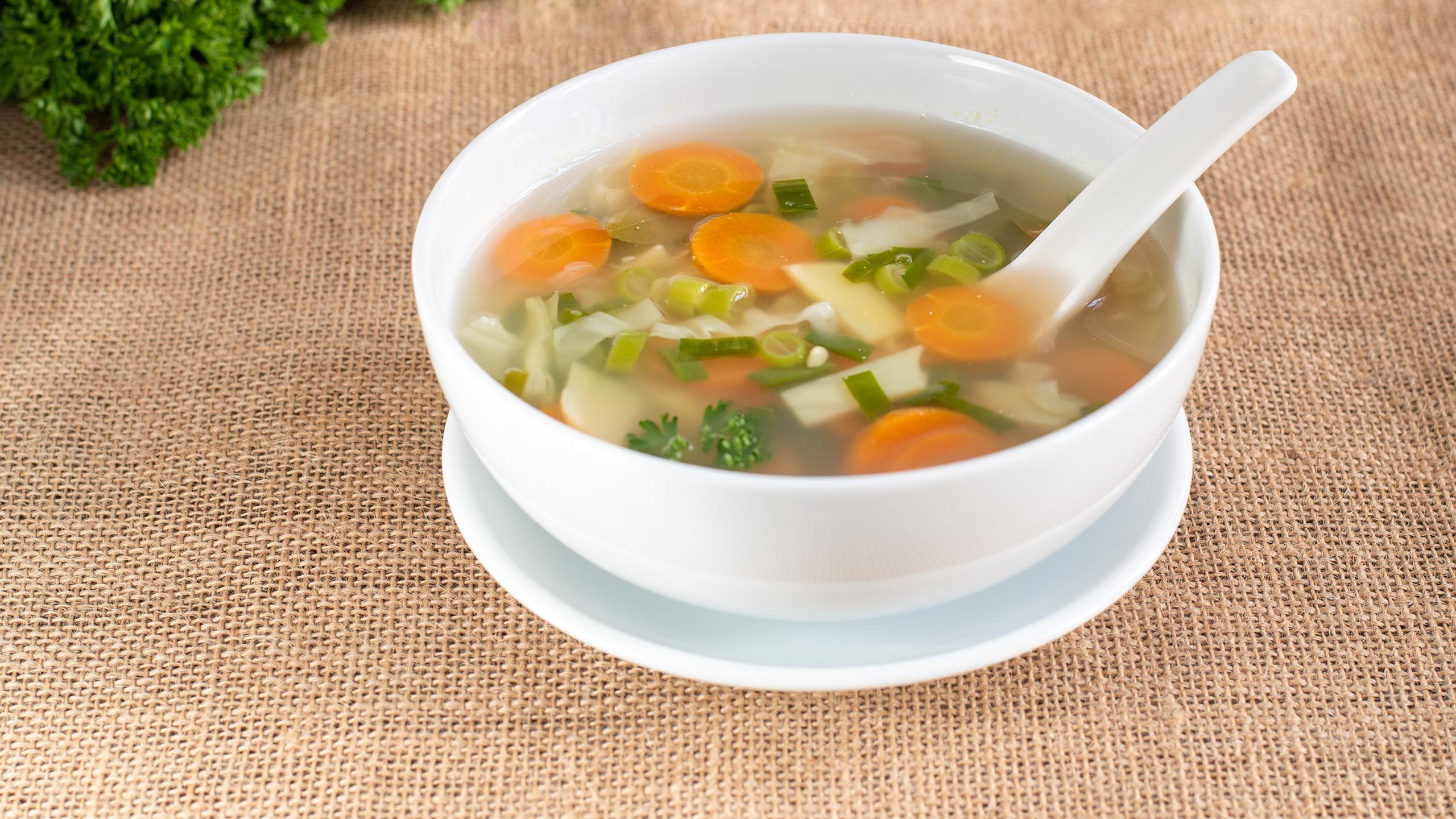 Resep Sayur Sop Bening yang Praktis dan Segar, Cocok untuk Menu Anak