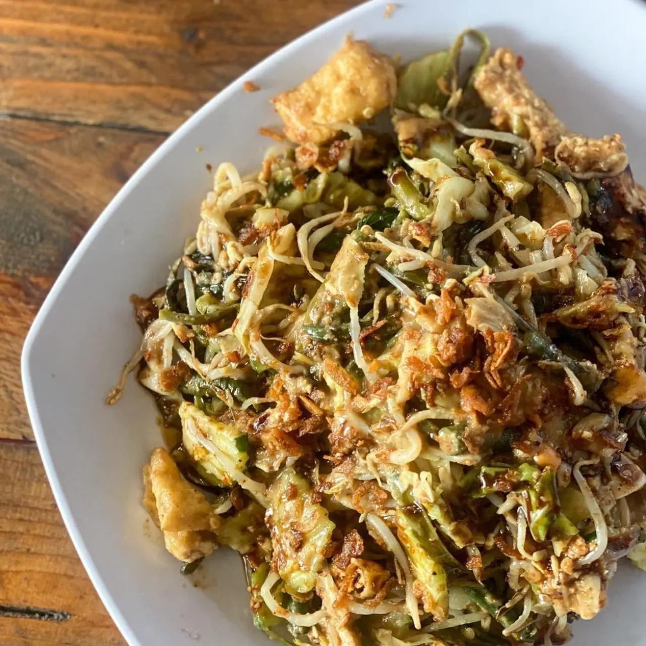 Aneka Tipat Khas Bali, Cocok Jadi Incaran Kuliner Saat Berlibur ke ...