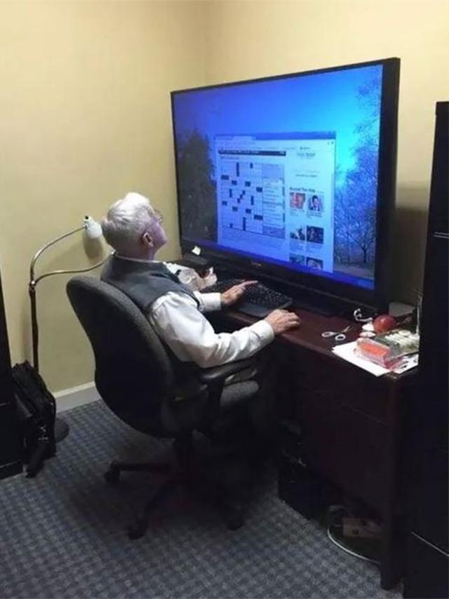 7 Potret Penempatan Komputer Buat Main Game Ini Nyeleneh, Ada di Rumah ...
