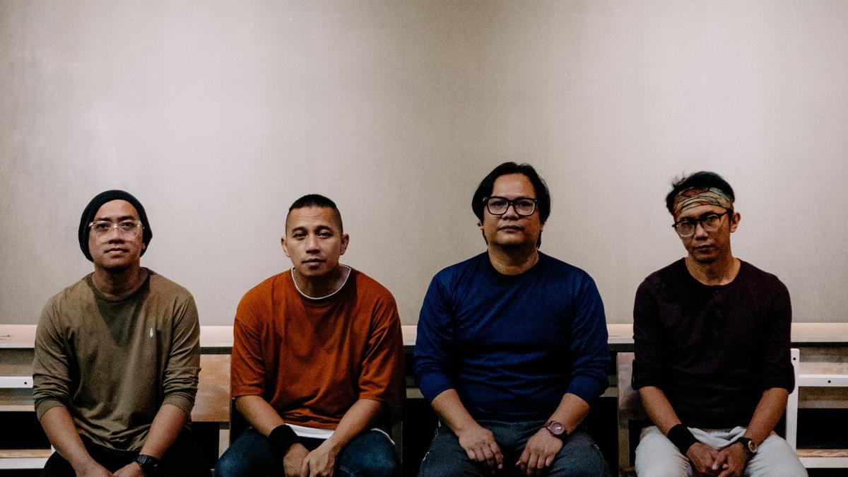 The Rain Bawa Pendengar Tenggelam dalam Nuansa Era 80-an Lewat Single ...