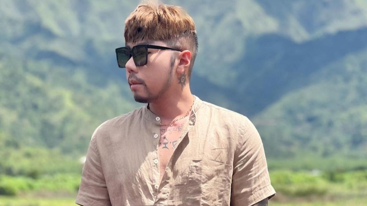 6 Potret Roy Kiyoshi yang Penampilannya Makin Bikin Pangling - Photo ...