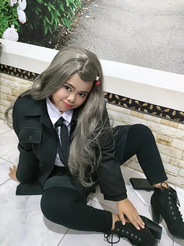 5 Potret Kekeyi Cosplay Lisa Blackpink Ini Curi Perhatian, Kreatif ...