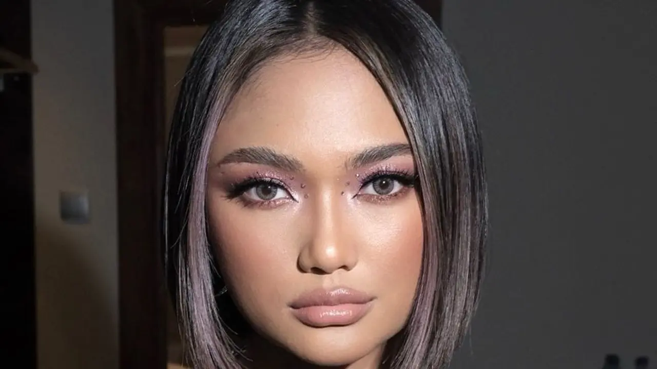 Manscrow Gilang Meninggal Dunia, Ini 7 Hasil Riasan Sang Make-up Artist ...