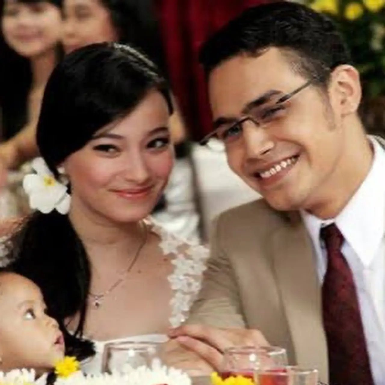 Akui Rindu, Ini 6 Potret Lawas Asmirandah dan Jonas Rivanno saat Akting Bareng - Hot Liputan6.com