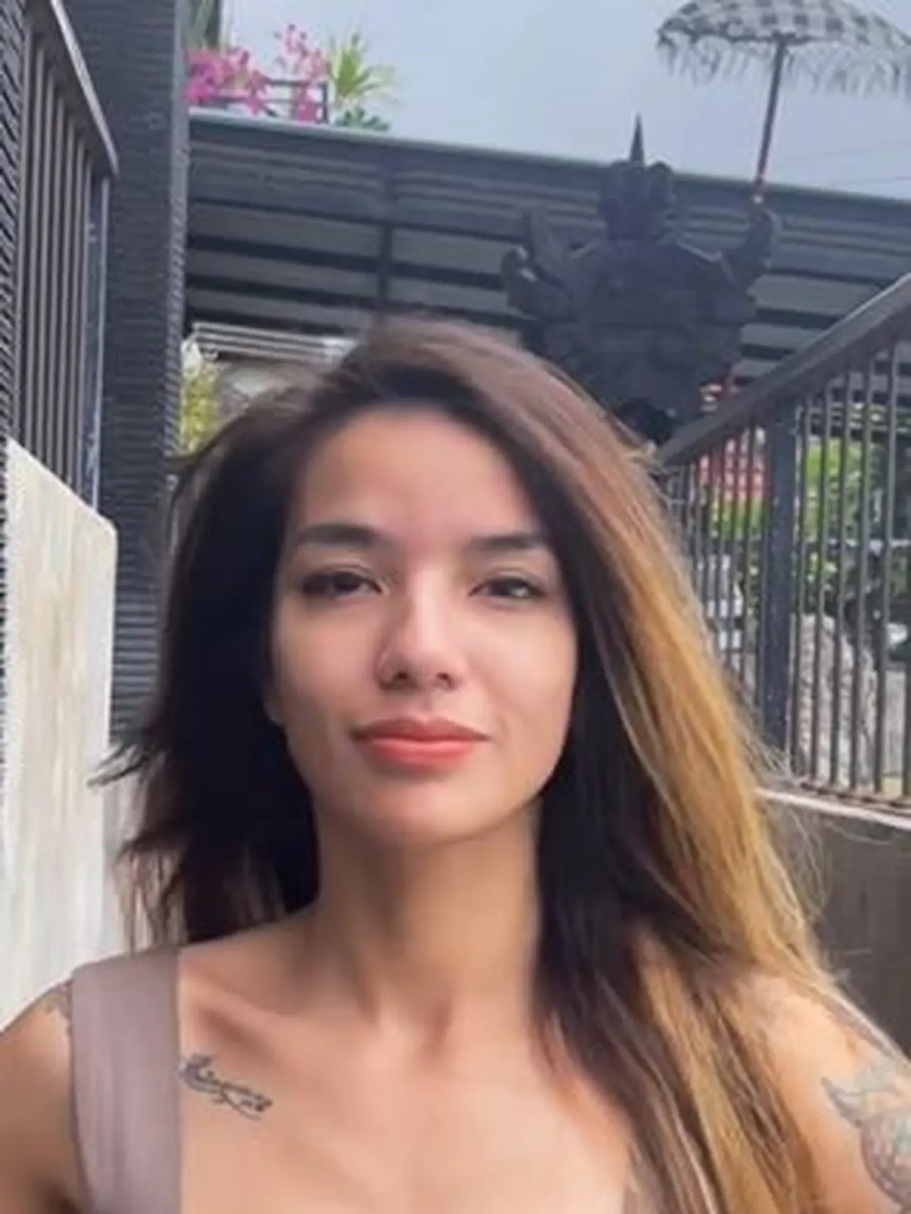 6 Potret Terbaru Sheila Marcia Usai Hapus Tato di Wajah, Lebih Fresh ...