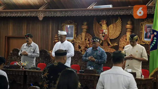 Optimistis PAD naik, DPRD dan Pemkab Klungkung Sepakati KUA-PPAS APBD 2024 - Regional Liputan6.com