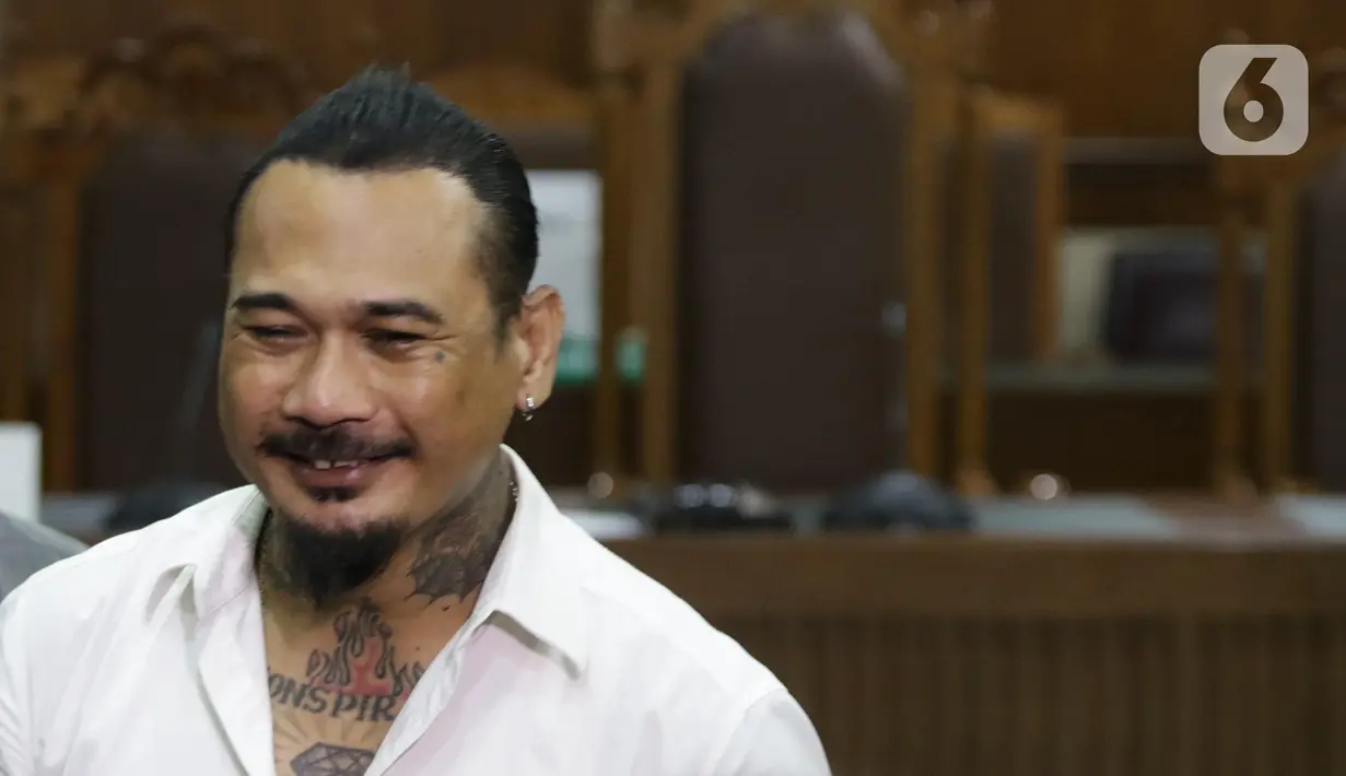 FOTO: Kasus Pengancaman, Jerinx SID Divonis Satu Tahun Penjara dan ...